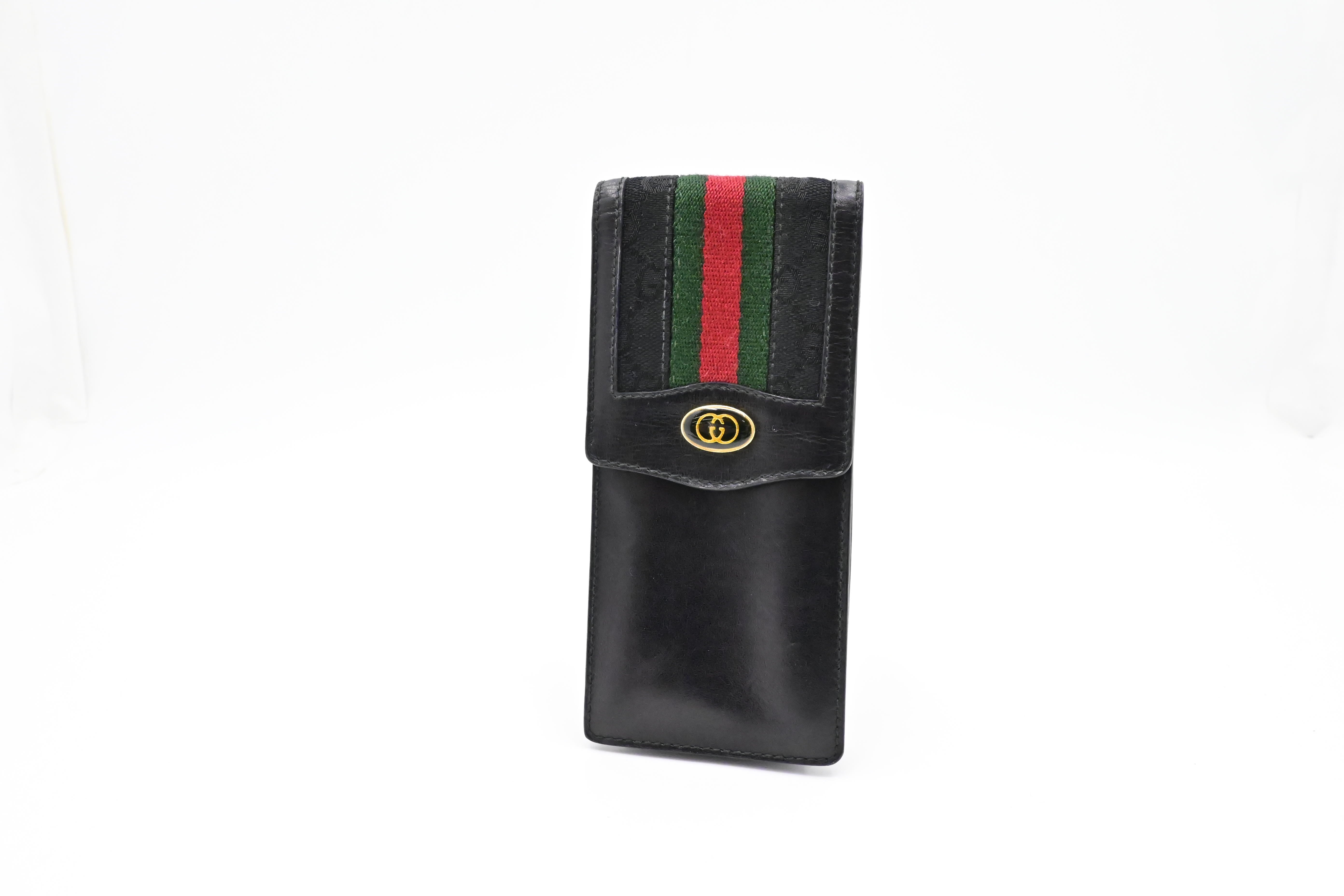 Gucci 'Accessories Collection' Glasses Case in Black Sherry Line Canva ...