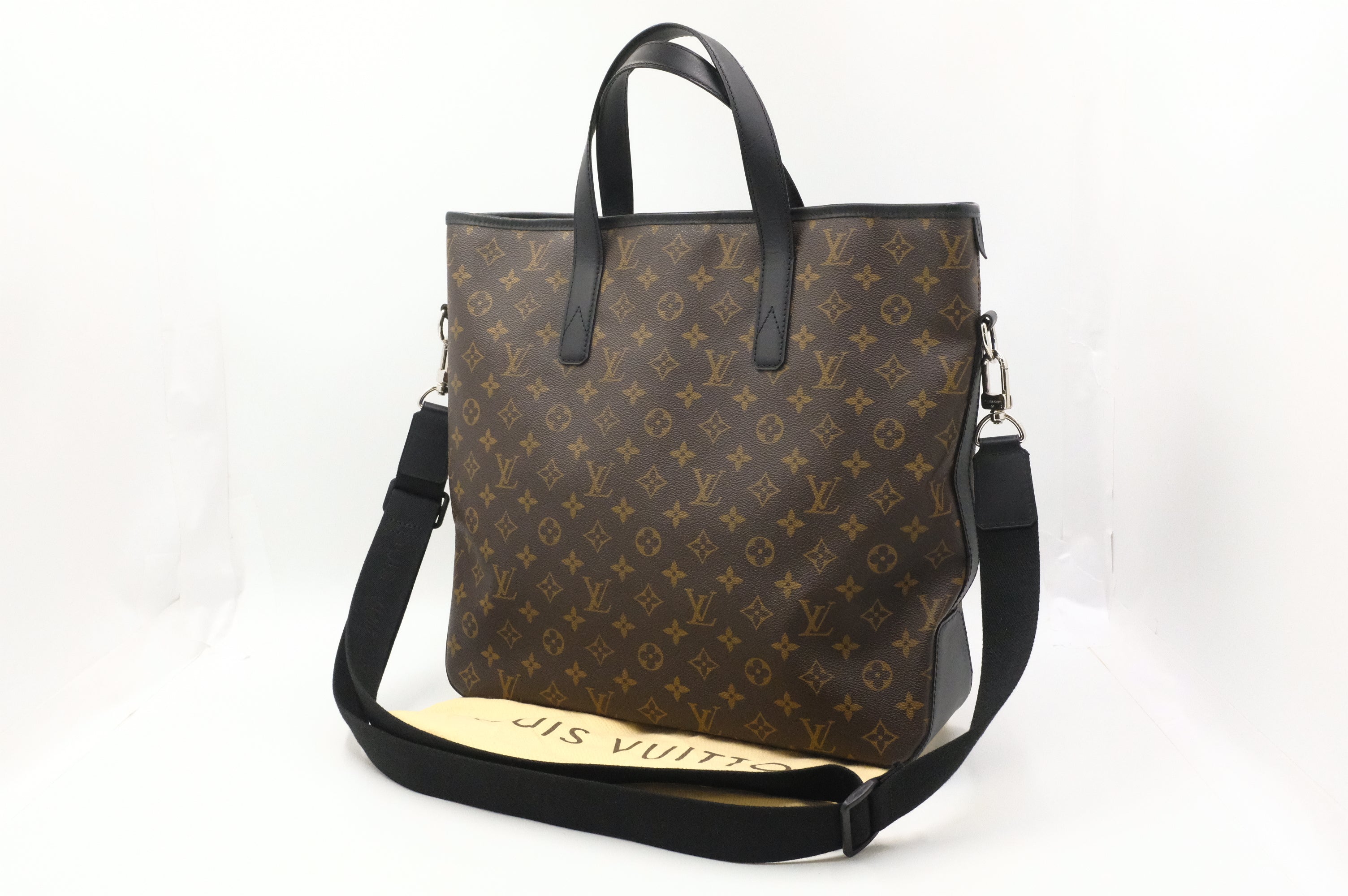 Louis Vuitton Davis in Macassar Monogram Canvas – Weekly Lux Drop