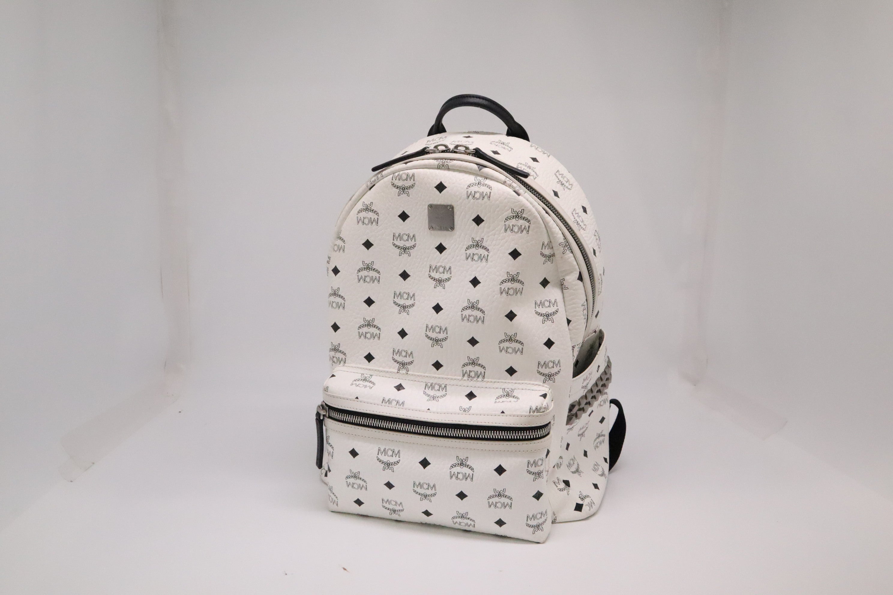 MCM Backpack in White Visetos Canvas – Weekly Lux Drop